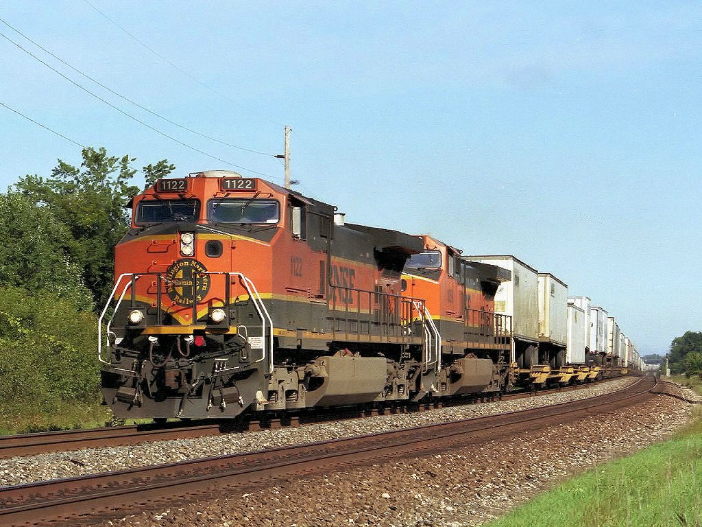 BNSF 1122